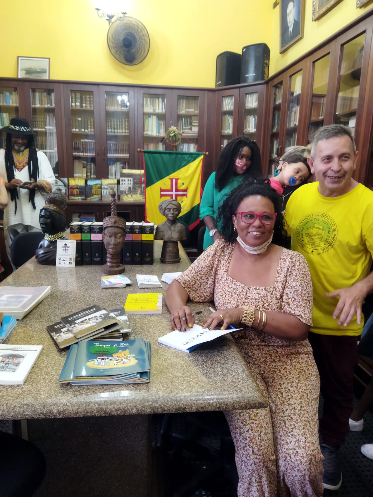 Lançamento dos livros “Educação Escolar Quilombola” e “Subsídios ...