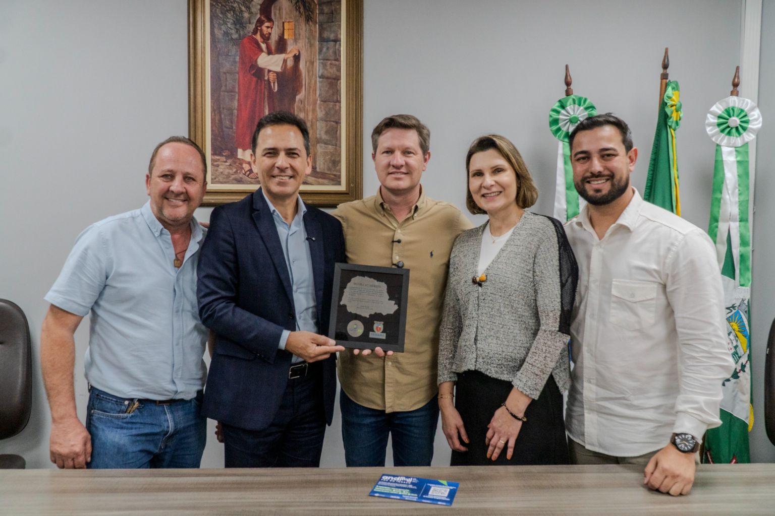 Prefeito e vice-prefeita recebem presidente do Detran-PR e anunciam ...