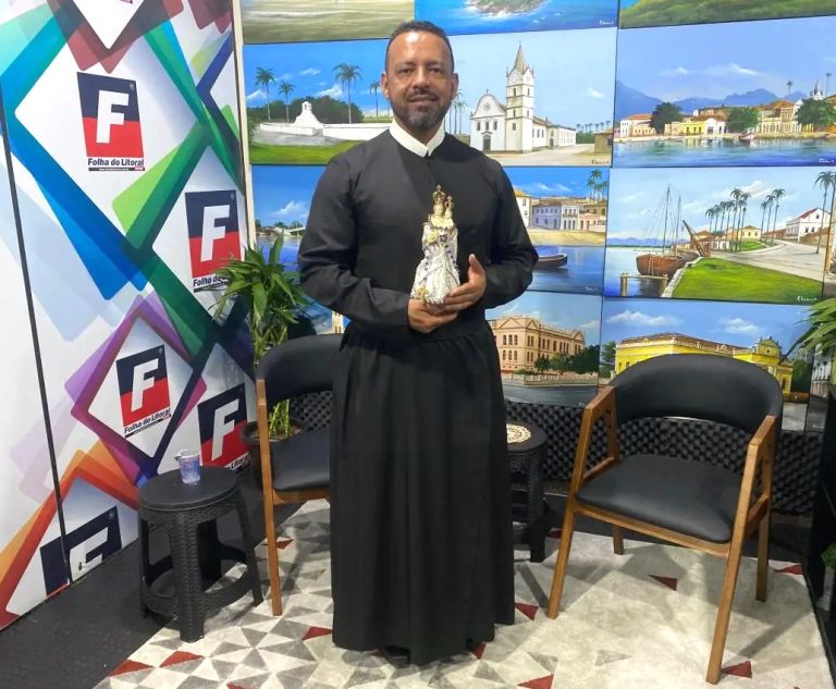 Pela primeira vez na história, Imagem de Nossa Senhora do Rocio ...