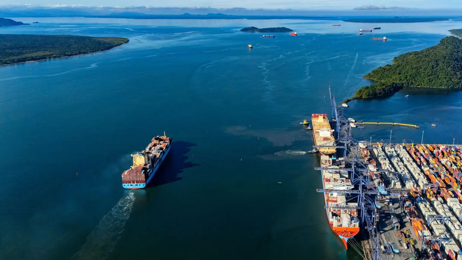 Draft is increased for container ships at the Port of Paranaguá